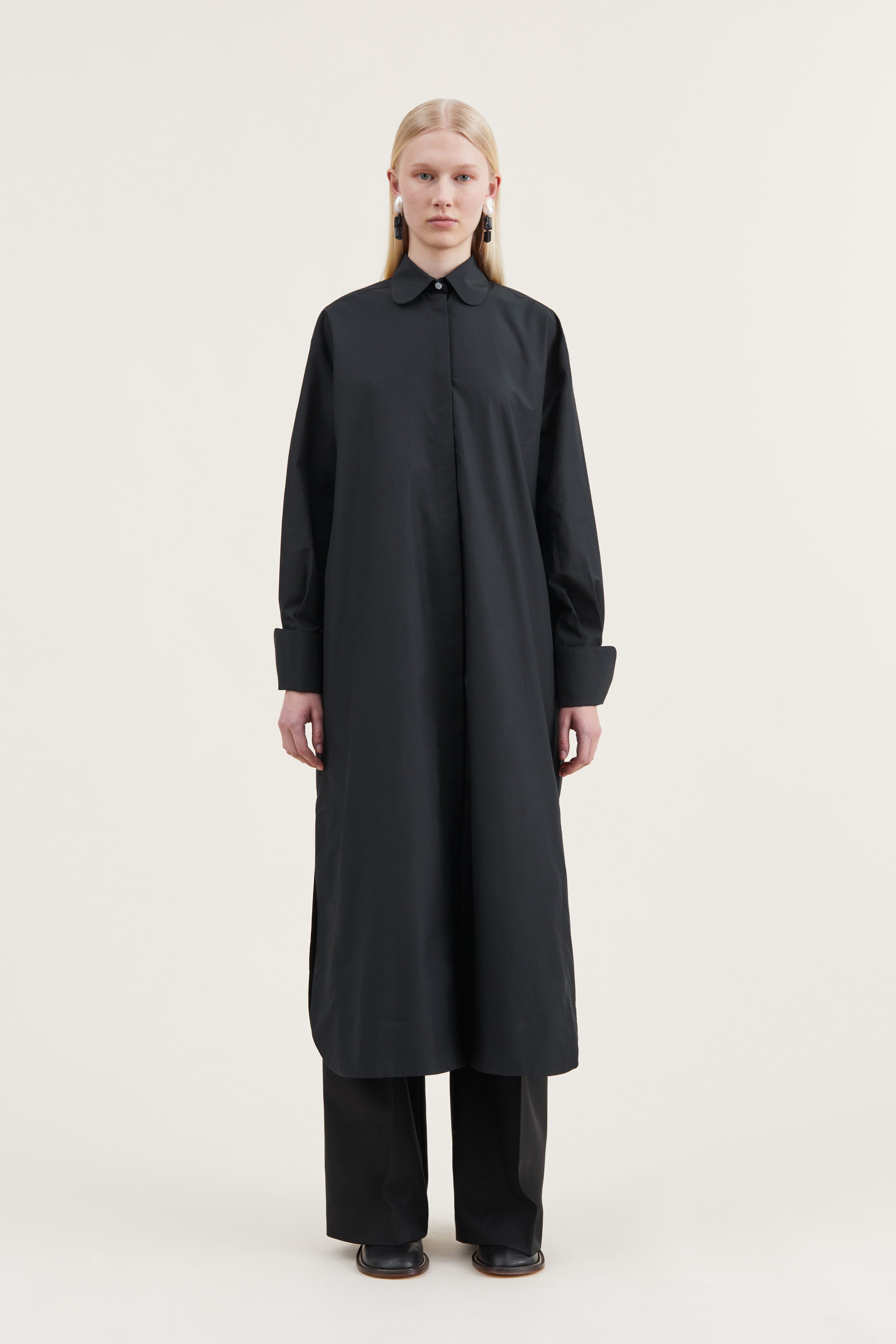 DIMA DRESS BLACK – MKDT STUDIO